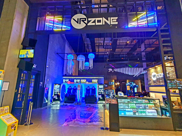 [서울] 꿈이 생생한 현실로! VR ZONE에서 상상을 즐겨보자!